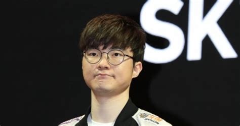 페이커 이상혁 T1 3년 재계약 은퇴 후 경영 참여