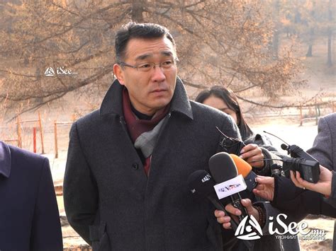 Д Сумъяабазар Хүн малаас ухамсраараа ялгарна Иймд иргэд үүргээ биелүүлж автомашины үзлэг