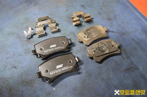 용인 수입차 정비 수리 폭스바겐 티구안 냉각수 누수 냉각수 파이프 고정 불량으로 발생 티구안 브레이크 패드 디스크 브레이크액 교환 냉각수 순환 크리닝 네이버 블로그