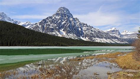 The Most Beautiful Lakes In Banff National Park