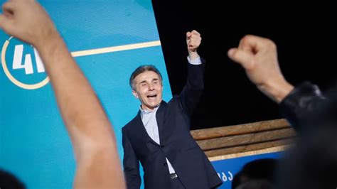 ივანიშვილის საჩუქრები საარჩევნო წელს ქველმოქმედება თუ პოლიტიკური ინვესტიცია Youtube