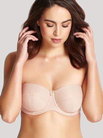 Full D Cup Breast Size