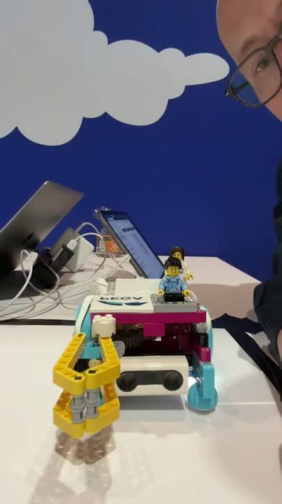 [video] jeroen geerdink 🇺🇦 on linkedin pegaworld