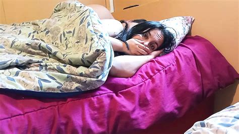 Mein stiefsohn täuscht mich mit seiner stiefmutter aber ich bin seine stiefschwester Ich