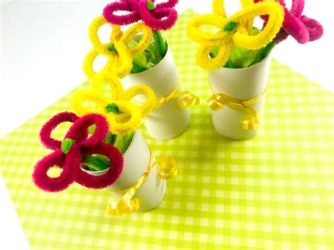 How To Make Pipe Cleaner Flowers