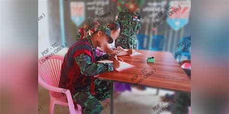 Dvb Pdf Tc တပ်ခွဲရုံးတွင် ရဲဘော်စုံတွဲ ၃ တွဲ မင်္ဂလာပွဲကျင်းပ ဓာတ်ပုံ