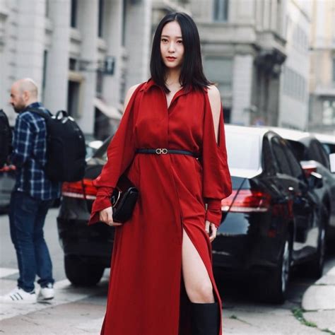 Krystal Looks Stunning In Red At Milan Fashion Week Allkpop