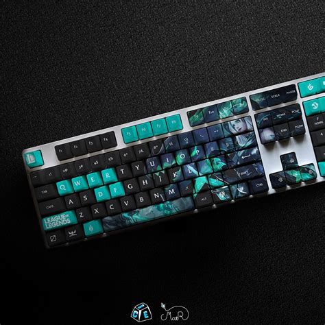 Shyvana The Half Dragon Lol Series Keycap Set 112 Keys Pbt Etsy