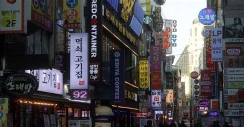 프랜차이즈 시장 브랜드 수명 짧고 외식업 편중사업요건 강화를