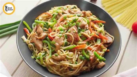 Easy Chicken Chow Mein Recipe Diy Joy