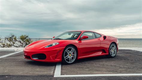 დონალდ ტრამპის Ferrari F430 აუქციონზე 1 მილიონ დოლარად გაიყიდება