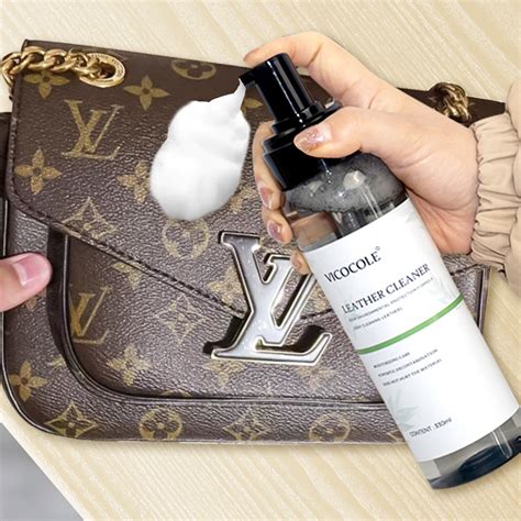 皮包的洗涤保养 皮包水洗之后怎么保养 自己在家怎么保养皮包 大山谷图库