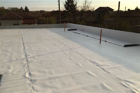 Проекти плоски и скатни покриви Simetrica Eu Русе