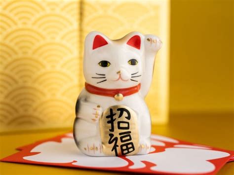 Maneki Nekoadornos De La Suerte Cultura Japonesa