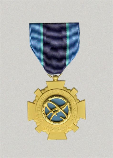 Nasa Distinguished Service Medal