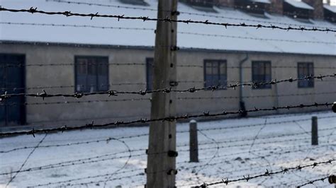 Mi Madre Y Su Gemela Jugaron Al Escondite En Auschwitz El Relato