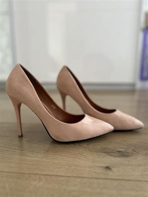 Бежевые лодочки — цена 299 грн в каталоге Туфли Купить женские вещи по доступной цене на Шафе