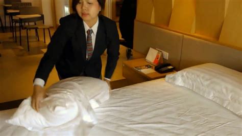 How To Strip Your Bed Sheets At Paige Katie Blog