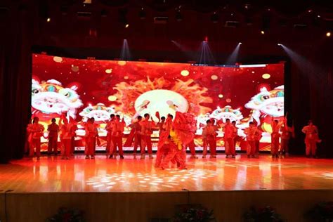 狮腾鼓舞华一美联热热闹闹迎开学 表演 武汉 校园