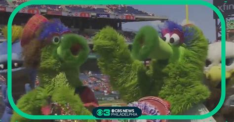 Birthday Celebration Held For Phillie Phanatic Cbs Philadelphia