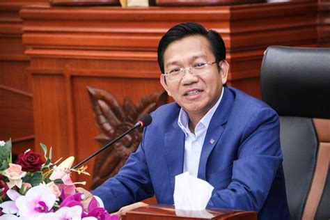 ឯកឧត្តម ហ៊ុយ វណ្ណៈ ៖ ការឆ្លើយតបនិងដោះស្រាយបានទាន់ពេល