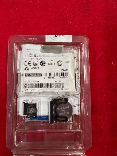 tsxmrpc007m new sealed schneider modicon sram memory card tsx mrpc 007