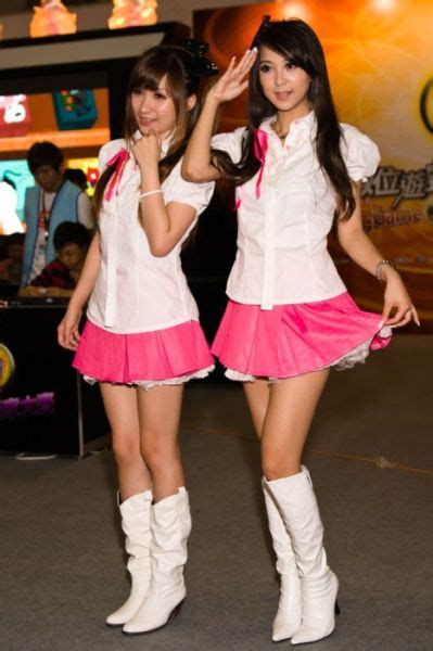 Sweet Asian Girls That Have Masses Of Sex Appeal Pics Izismile Com