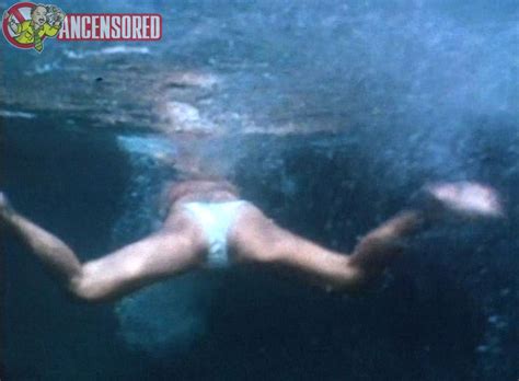 Naked Lydia Cornell In Blood Tide