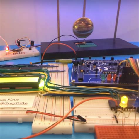 Clock Runs Computer In Slow Motion Hackaday