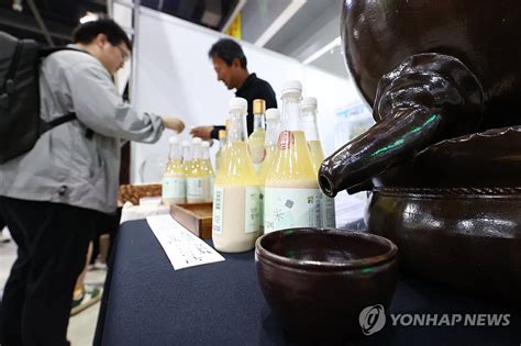 다양한 막걸리가 가득 연합뉴스