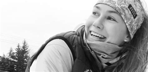 Clara Direz La Skieuse Qui Senvole Àblock