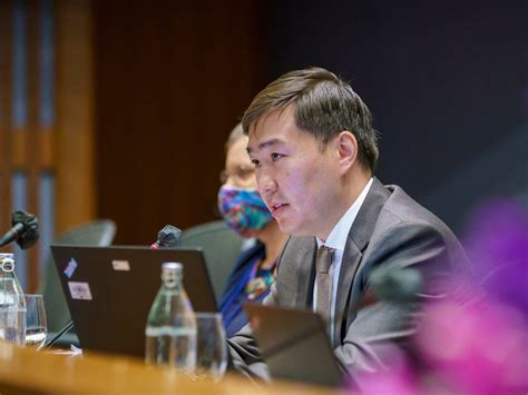 НҮБ ын Ази Номхон Далайн ЭЗНК ын Статистикийн хорооны хурлын даргаар Б