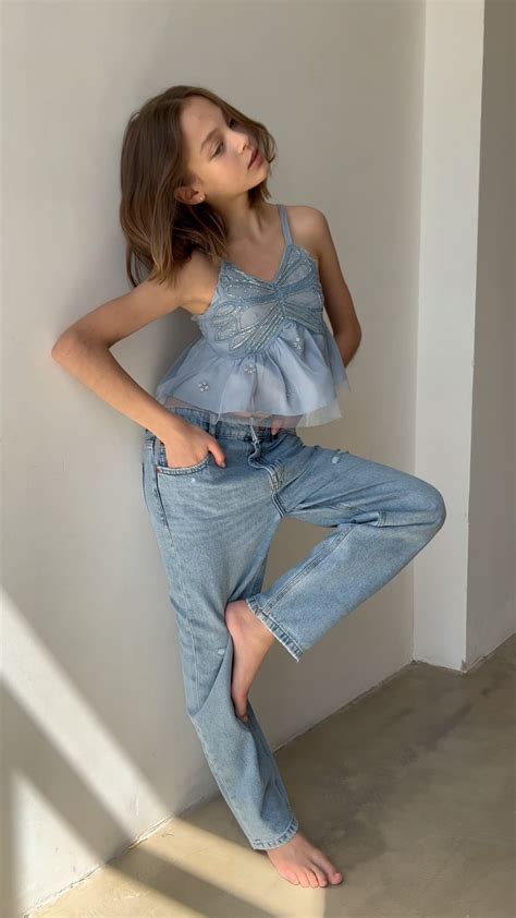 Anna Beggion Fashion Trends