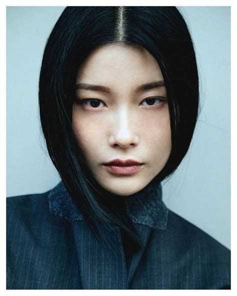 Yuqing Zhang Model Profile Photos And Latest News