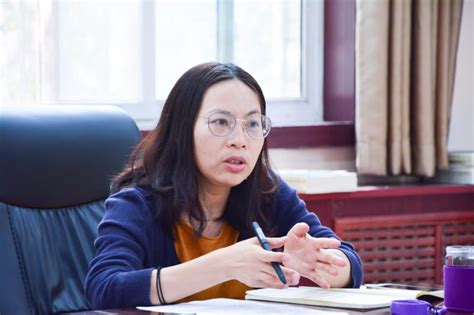 校园时讯 专家精准指导激发11中高三语文教学新活力 郑州市第十一中学