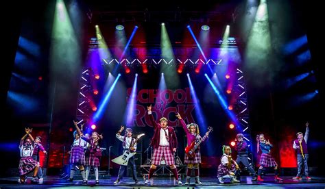 Andrew Lloyd Webbers School Of Rock Musical Turns Up The Volume On