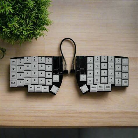 Lily58 Mx Assembled Keyboard Keebd