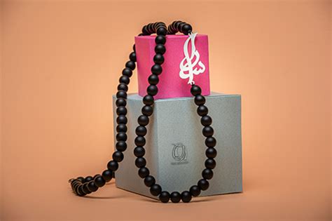 گردنبند اسم سارا تمام اسامی در شکل فونت های مختلف قابل ساخت است