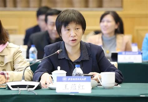 聚焦2023专访计算机学院院长王蕴红 新闻网