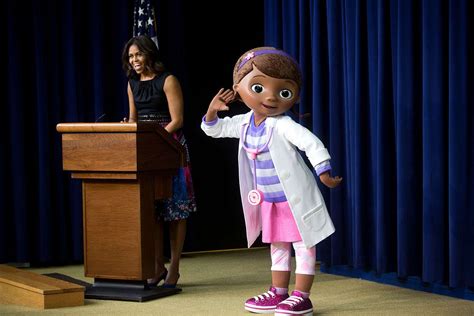 Doc Mcstuffins A Photo Gallery Guide To The Characters