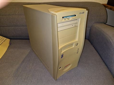 Pc Sestava Pentium 4 Lcd Monitor Ibm Klávesnice Aukro