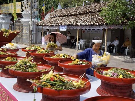 📍ประเพณีใส่ขันดอกอินทขิล เที่ยวเชียงใหม่ แอ่วเมืองล้านนา