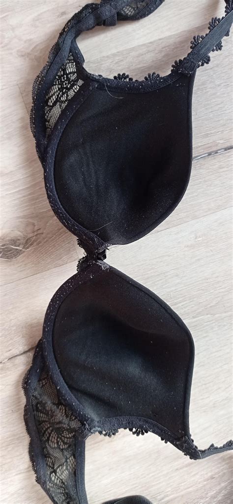 Another Load On Sisters Bra Rcumonbras