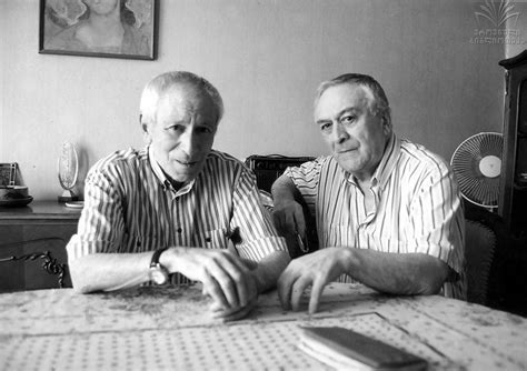 ასტრიდ ლინდგრენი დიდი სიამოვნებით მოგეხმარები და სახლსაც დაგილაგებ თუ საჭიროა ჰოდა