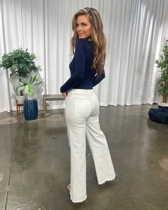 INSTA Maria Menounos Tight Top And White Pants Phun Org Forum