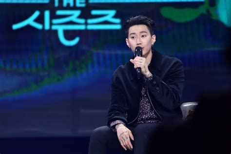 첫방 ‘더 시즌즈 박재범 혹독한 Mc 신고식 “10년 본 중 가장 창백”｜스포츠동아