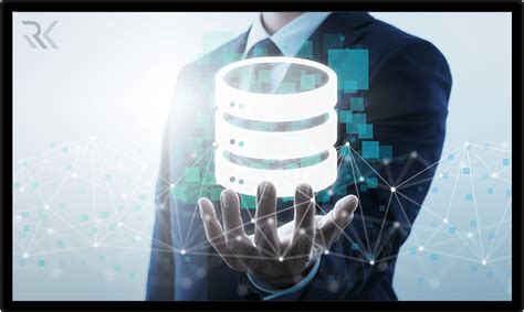 دیتابیس Database چیست؟ پایگاه داده چگونه اطلاعات را ذخیره می‌کند؟ امن افزار رایکا