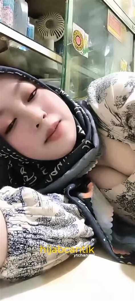 Jilboobs Bigo Indonesia Jaga Warung