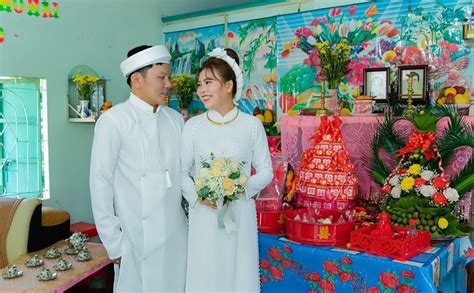 Ông Chủ Trang Trại Thanh Long Chinh Phục Cô Gái Xinh đẹp ở Bạn Muốn Hẹn Hò