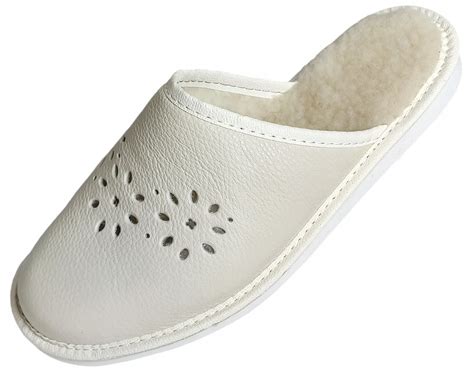 Kapcie Damskie Skórzane Pantofle Ocieplane Białe Cena Opinie Kapcie 12666456882 Allegro